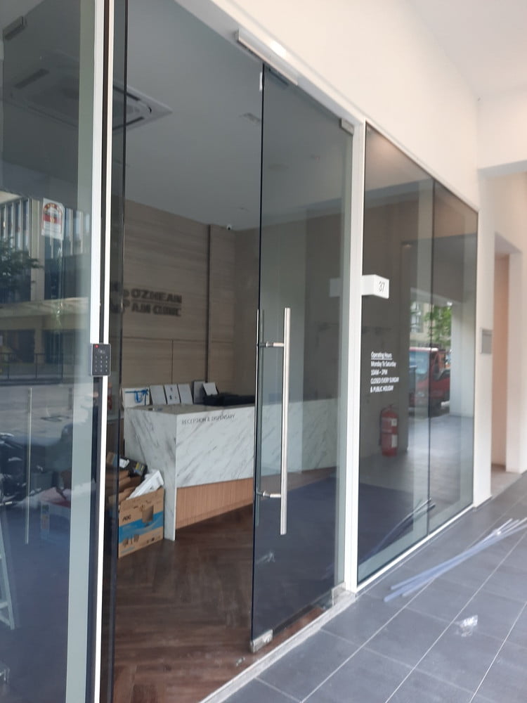 Shopfront & Curtain Wall – HK Glass & Aluminium Sdn Bhd