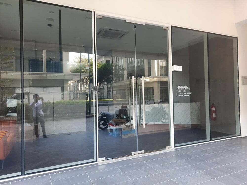 Shopfront & Curtain Wall – HK Glass & Aluminium Sdn Bhd