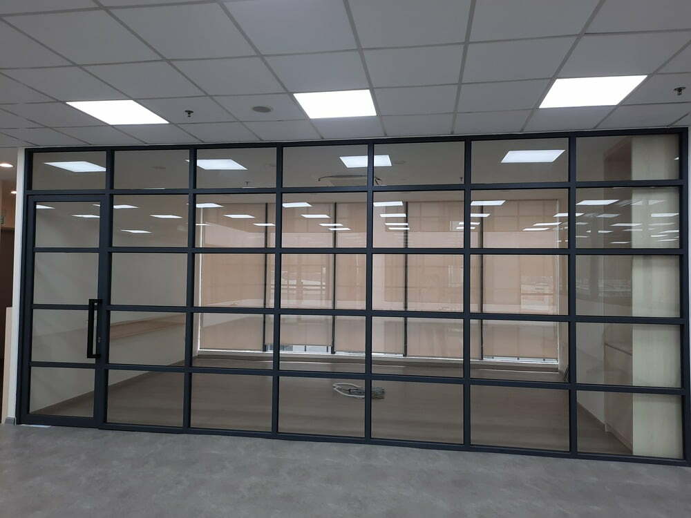 Shopfront & Curtain Wall – HK Glass & Aluminium Sdn Bhd