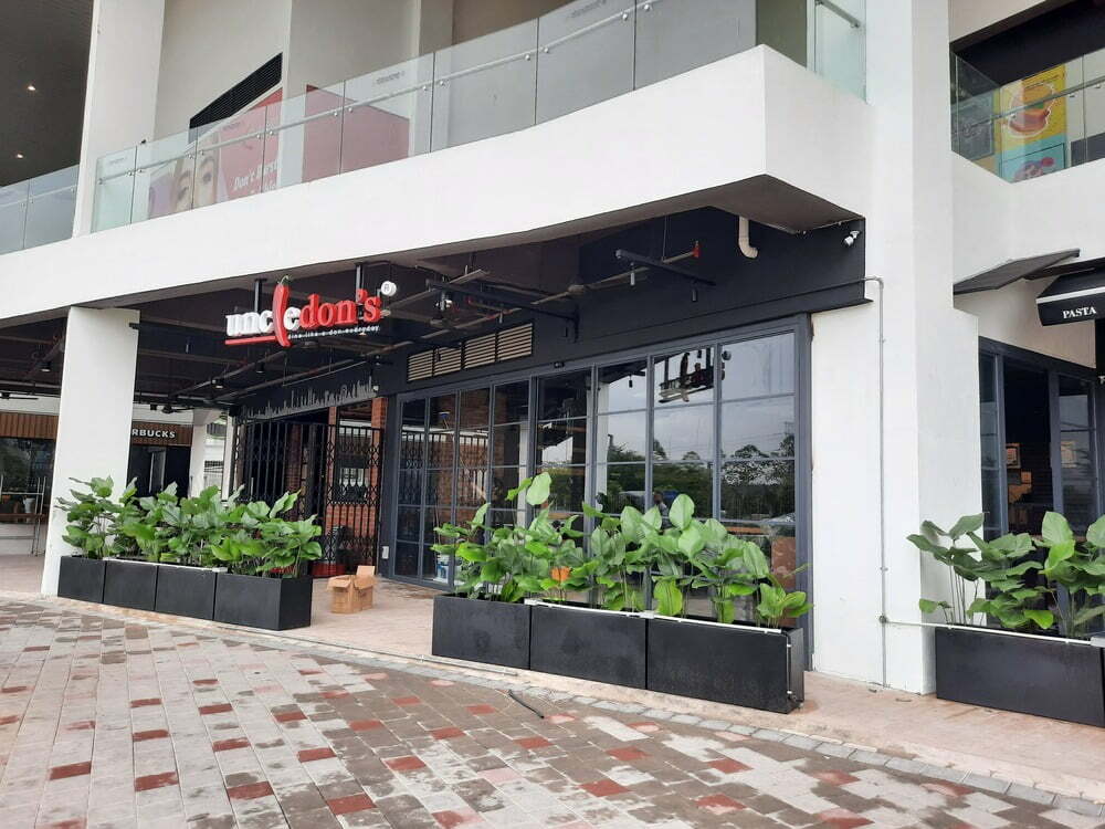 Shopfront & Curtain Wall – HK Glass & Aluminium Sdn Bhd