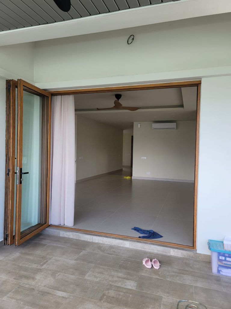 Aluminium High Performance Door – HK Glass & Aluminium Sdn Bhd